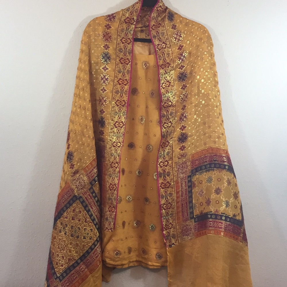 Indian Pakistani Wedding Dress- Jamawar On Chiffon - Gem